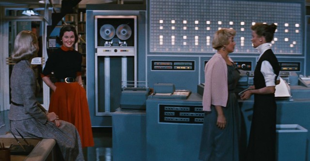 Desk Set streaming: where to watch movie online?