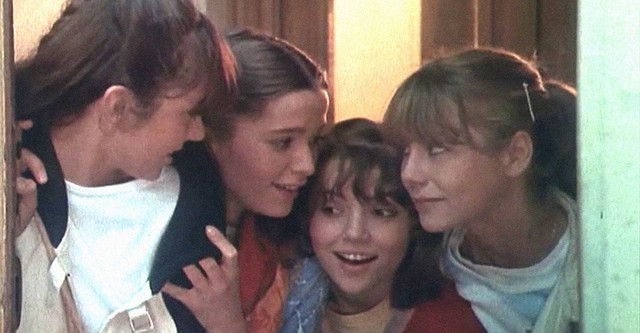 Où regarder Girls en streaming complet et légal