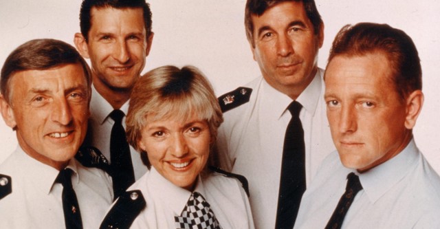 The Bill Season 16 - watch full episodes streaming online