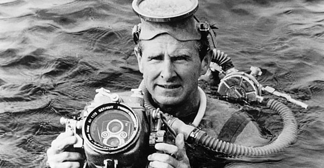 Sea Hunt - watch tv show streaming online