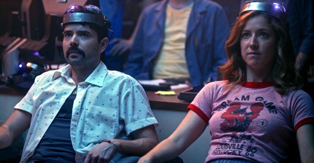 Crunch Time Season 1 - watch full episodes streaming online