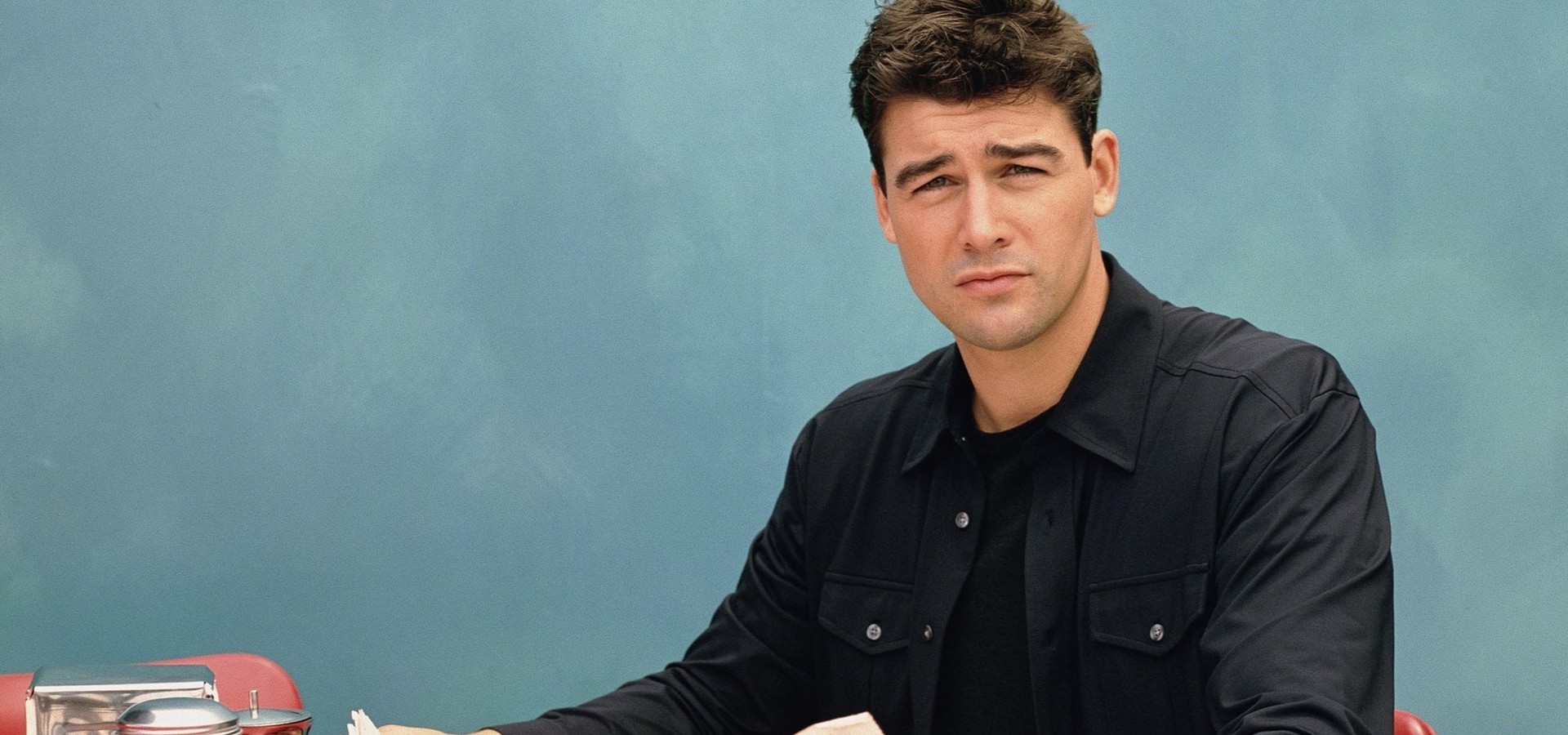 Early Edition Season 2 - watch episodes streaming online