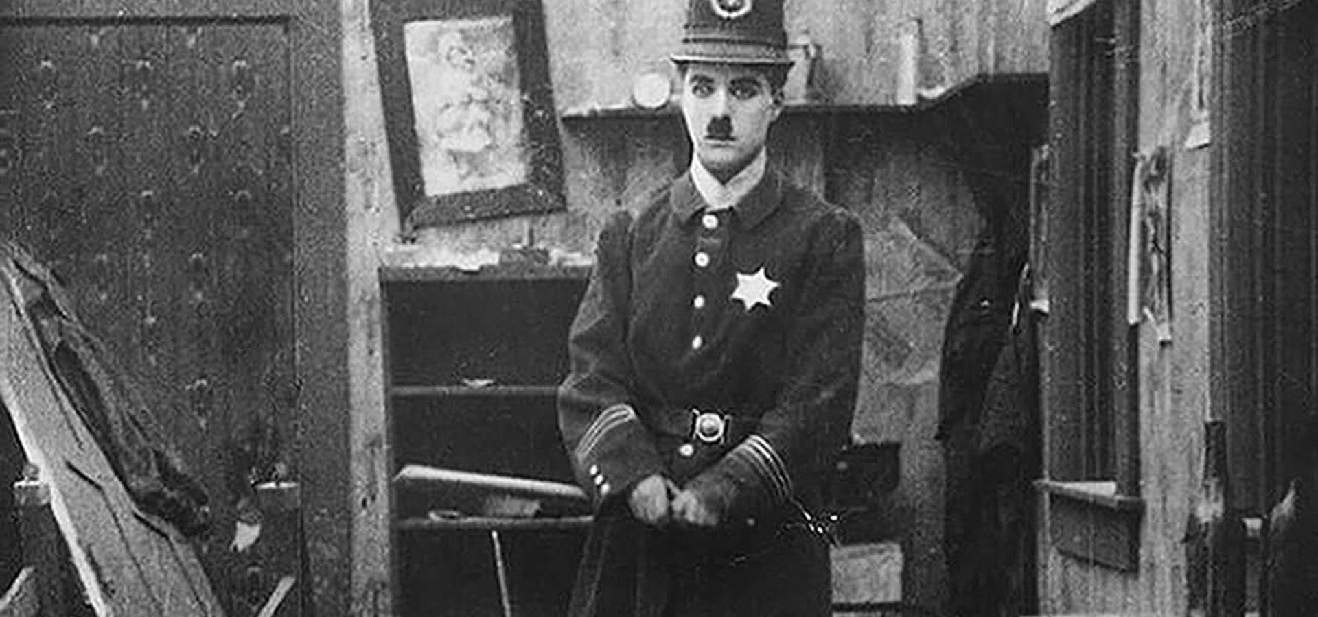 Easy Street streaming: where to watch movie online?