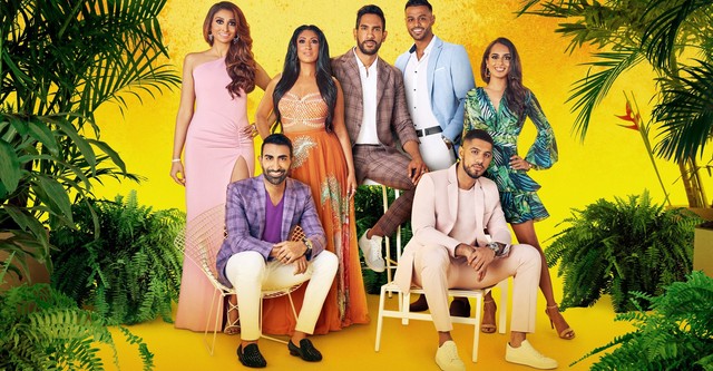 Family Karma Season 1 - watch full episodes streaming online