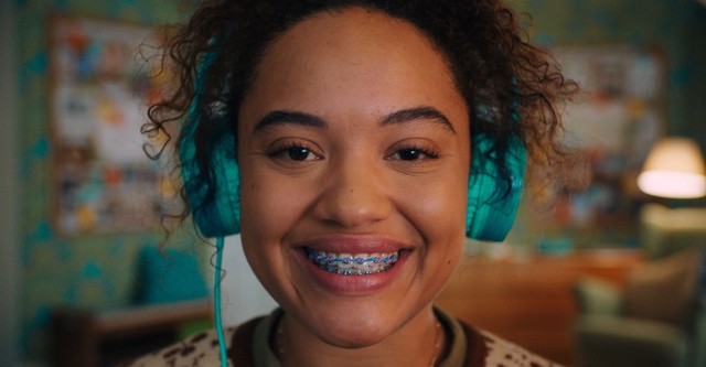 Susie Searches streaming: where to watch online?