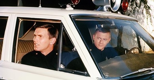Adam-12 Season 1 - watch full episodes streaming online