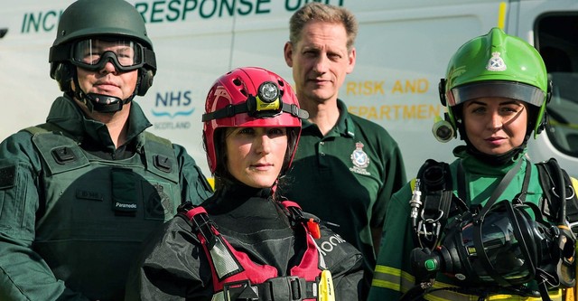 Paramedics on Scene Season 4 - watch episodes streaming online