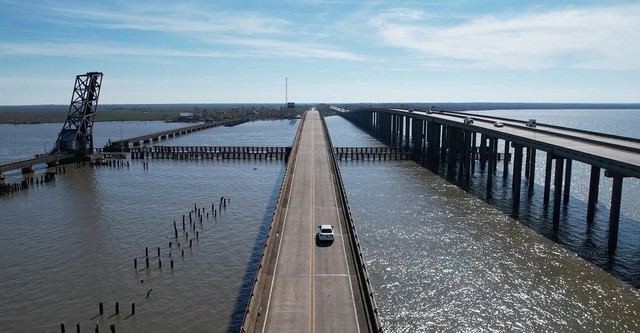 American Highway streaming: where to watch online?