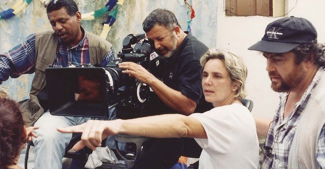 Glue Sniffer streaming: where to watch movie online?