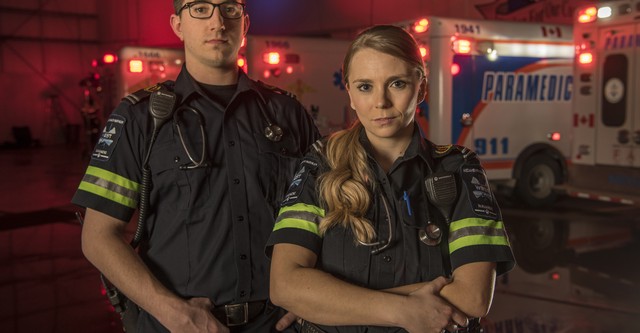 Paramedics: Emergency Response Season 4 - streaming online