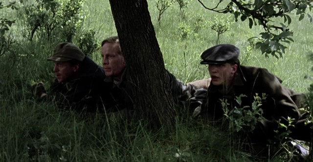 Colditz - watch tv series streaming online