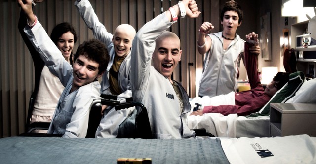 Saison 1 Les bracelets rouges streaming: regarder les épisodes