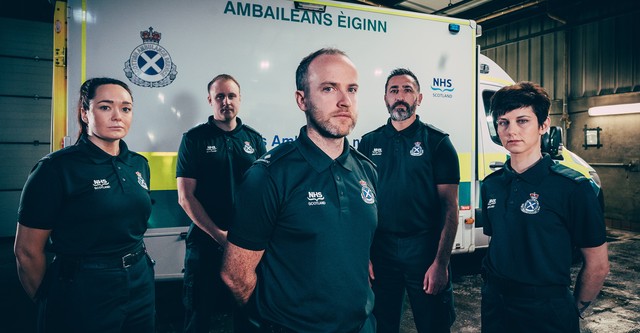 Paramedics on Scene Season 2 - watch episodes streaming online