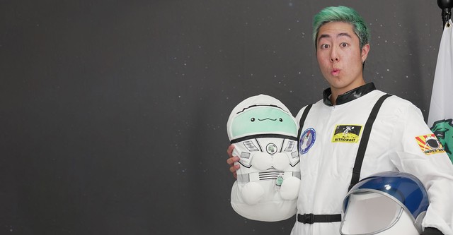 ZHC Season 4 - watch full episodes streaming online