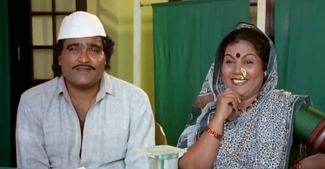 Chaukat Raja streaming: where to watch movie online?