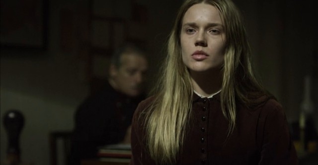 Maison close Season 1 - watch full episodes streaming online