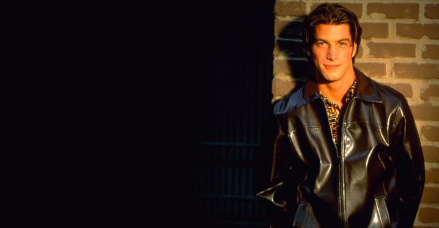 Sliders Season 4 - watch full episodes streaming online