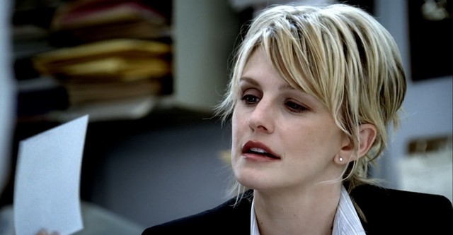 Cold Case Season 1 - watch full episodes streaming online