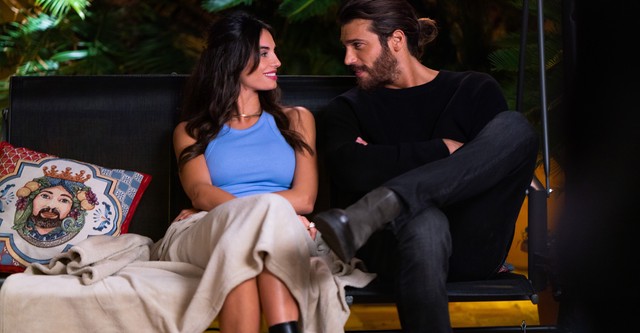 Viola come il mare Season 1 - watch episodes streaming online