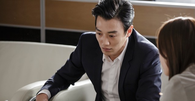 Punch Season 1 - watch full episodes streaming online