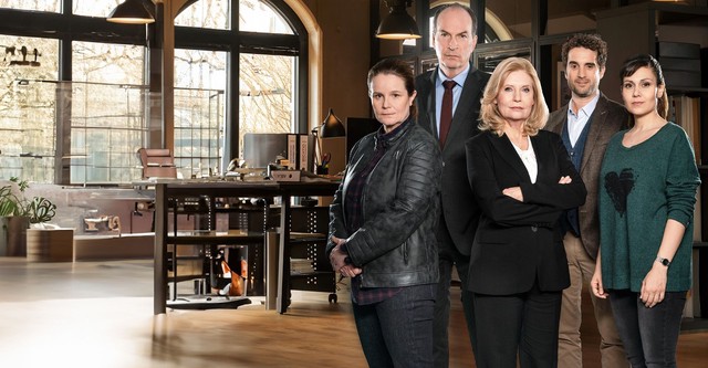 Die Kanzlei Staffel 4 - Jetzt online Stream anschauen