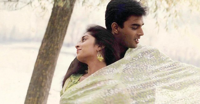 Alaipayuthey streaming: where to watch movie online?