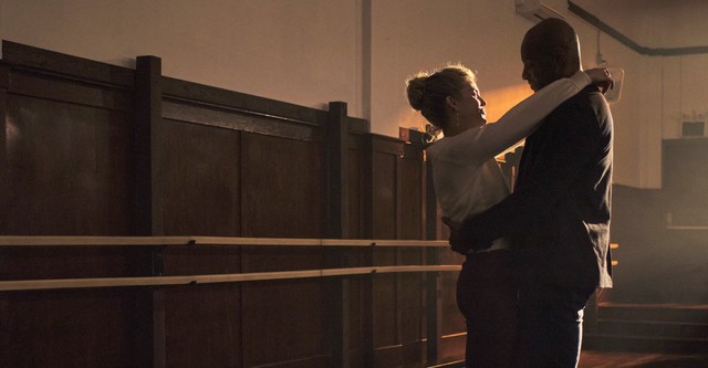 Dancing Through the Snow streaming: watch online