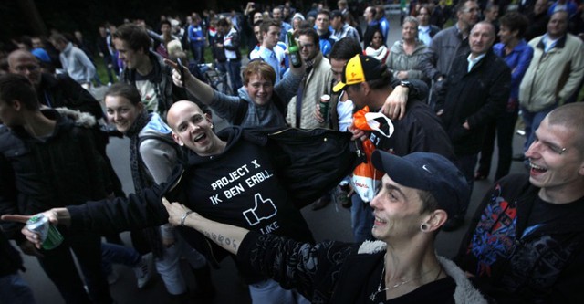 Trainwreck: The Real Project X filme - assistir