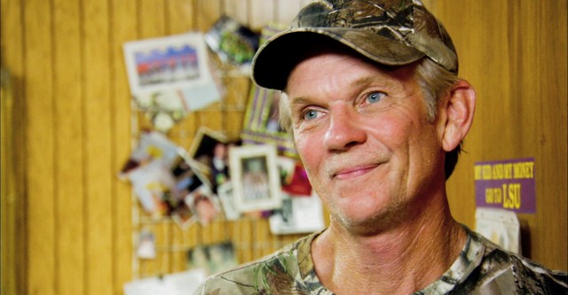 Swamp Pawn Season 1 - watch full episodes streaming online