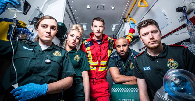 Ambulance - watch tv series streaming online