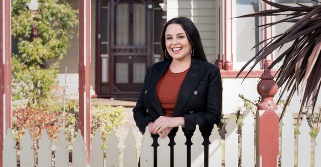 Meet the Neighbours Season 1 - watch episodes streaming online