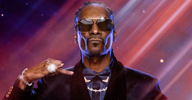 Snoop's Holiday Halftime Party - stream online