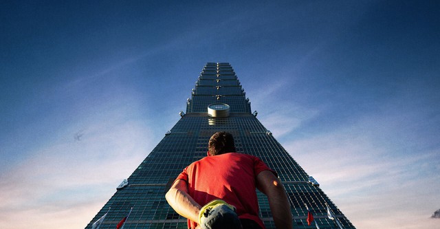 Skyscraper Live - movie: watch streaming online