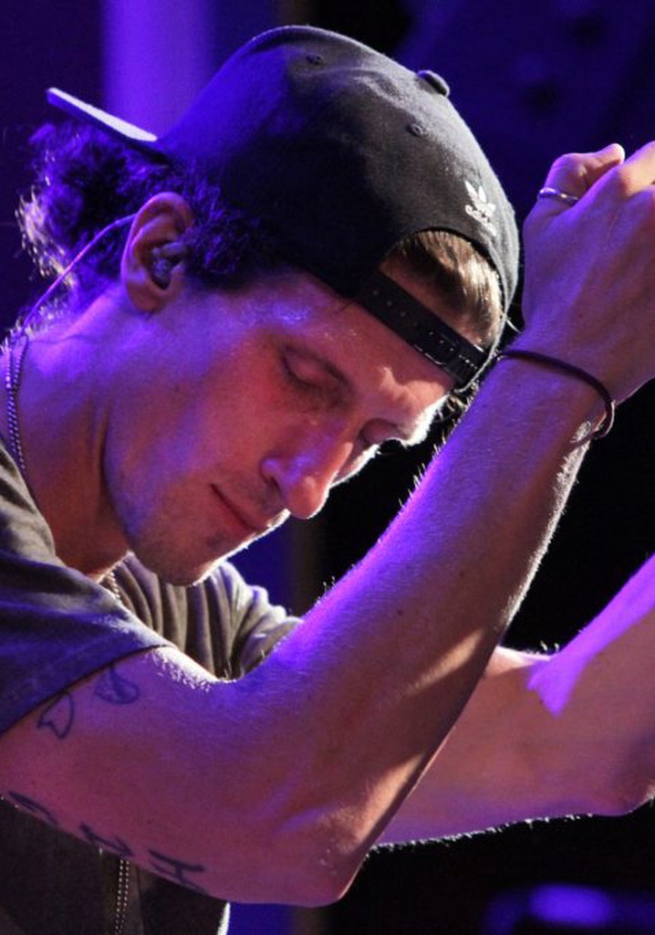 Infinity Hall Live - streaming tv show online