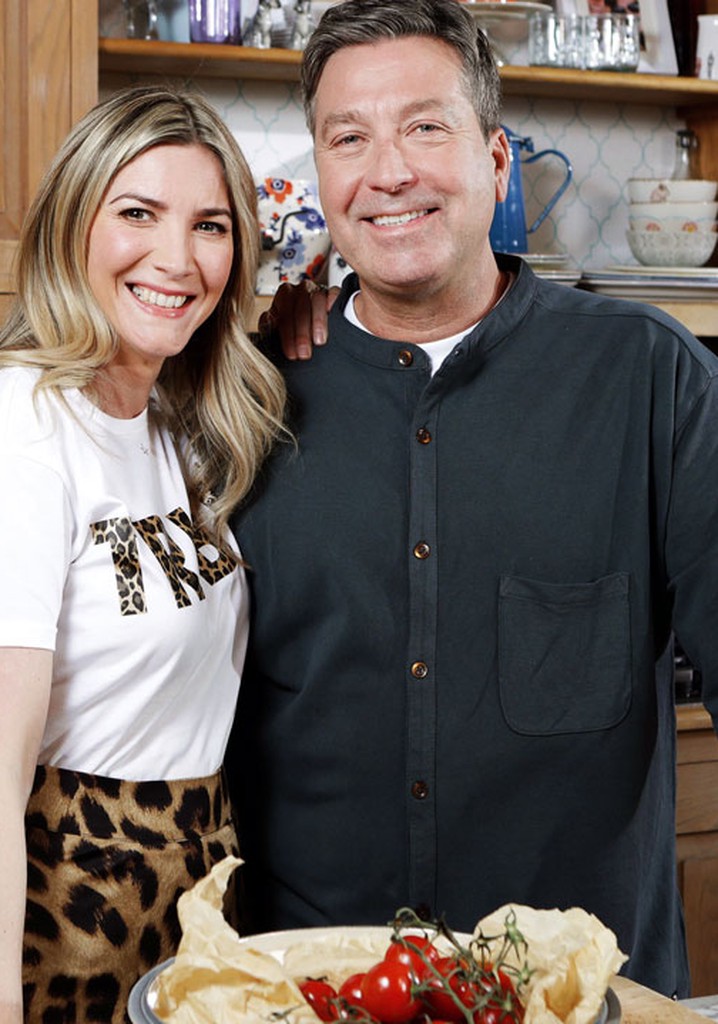 John and Lisa's Weekend Kitchen - streaming online